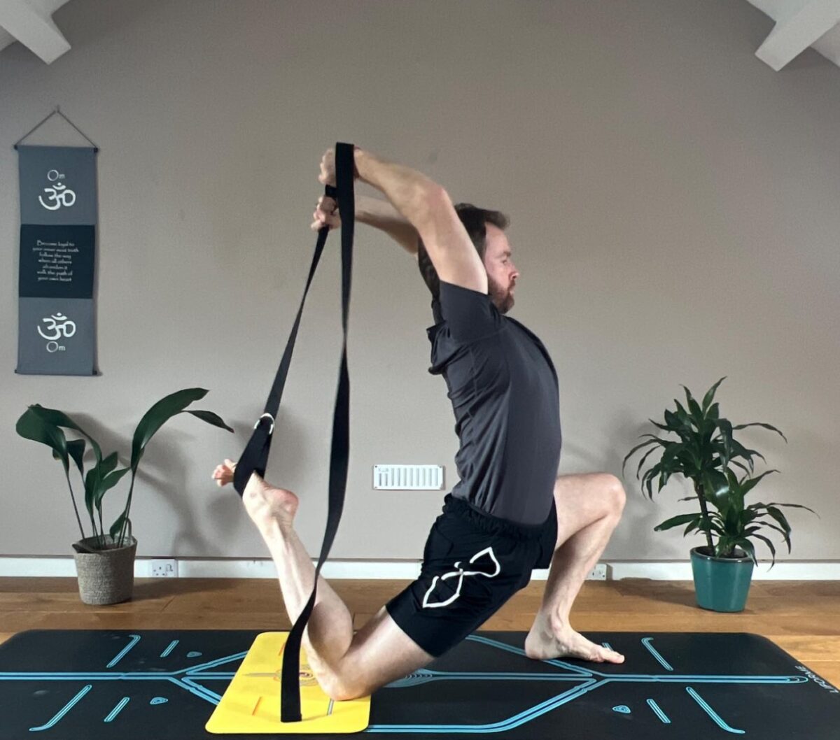 6 Dancer Pose Variations & their benefits for Every Level