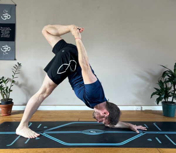 The Power of Dolphin Pose: Steps, Benefits, and Variations