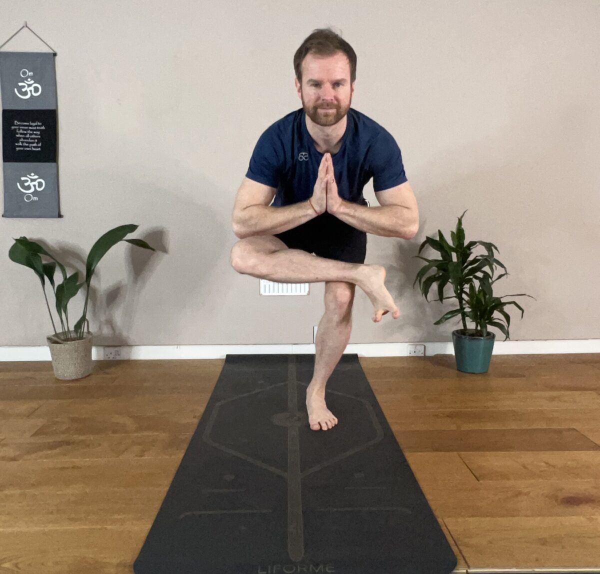 Master Figure 4 Pose(Eka Pada Utkatasana):Enhance Stability