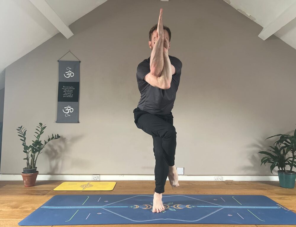 6 Dancer Pose Variations & their benefits for Every Level